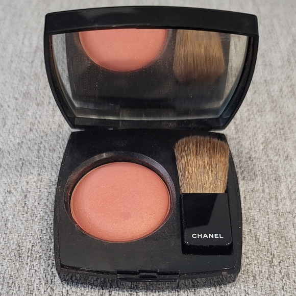CHANEL | Makeup | Chanel Powder Blush | Poshmark